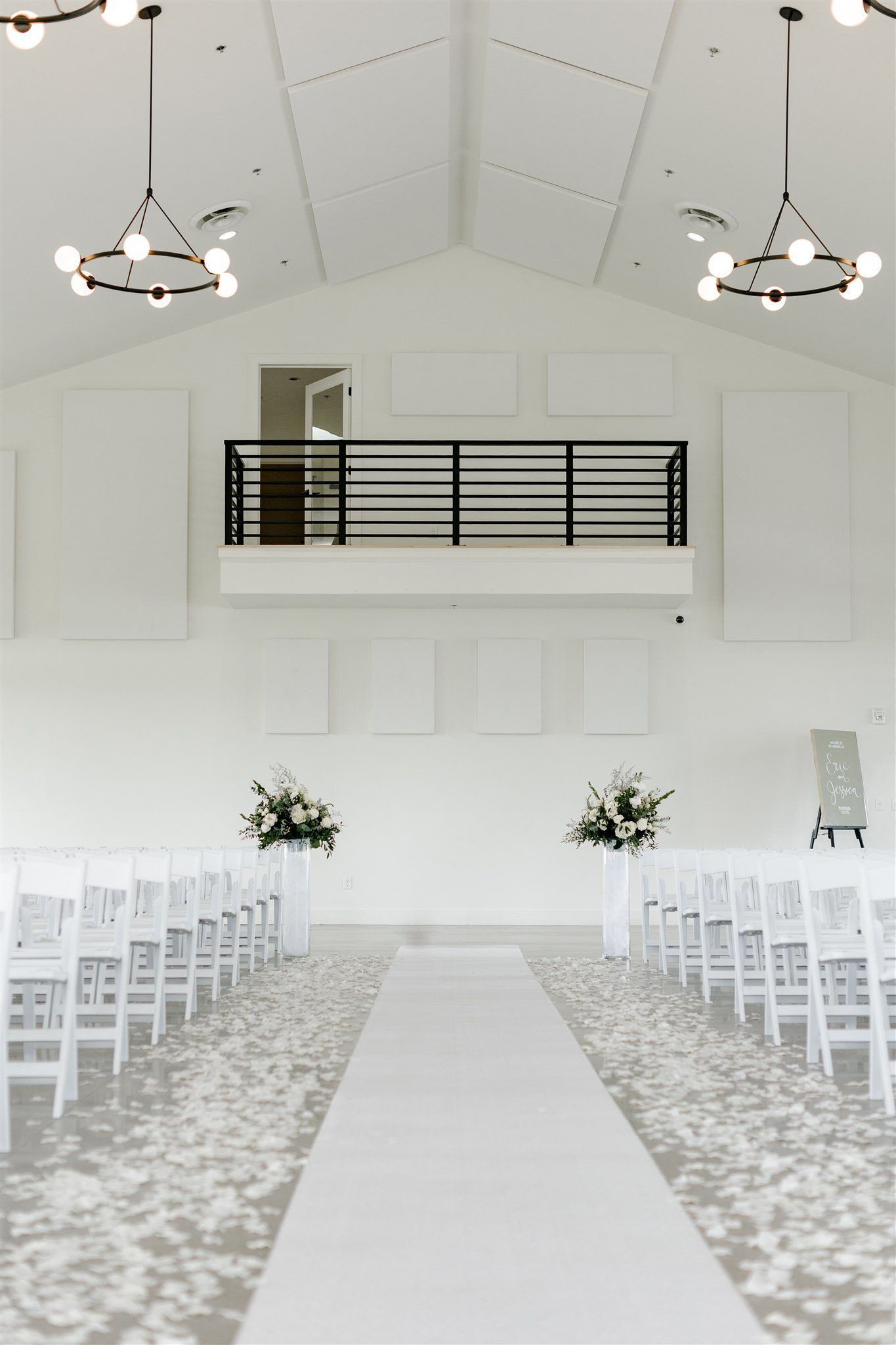 Woodhaven | Modern, Classic Indoor Wedding Venue in Minnesota
